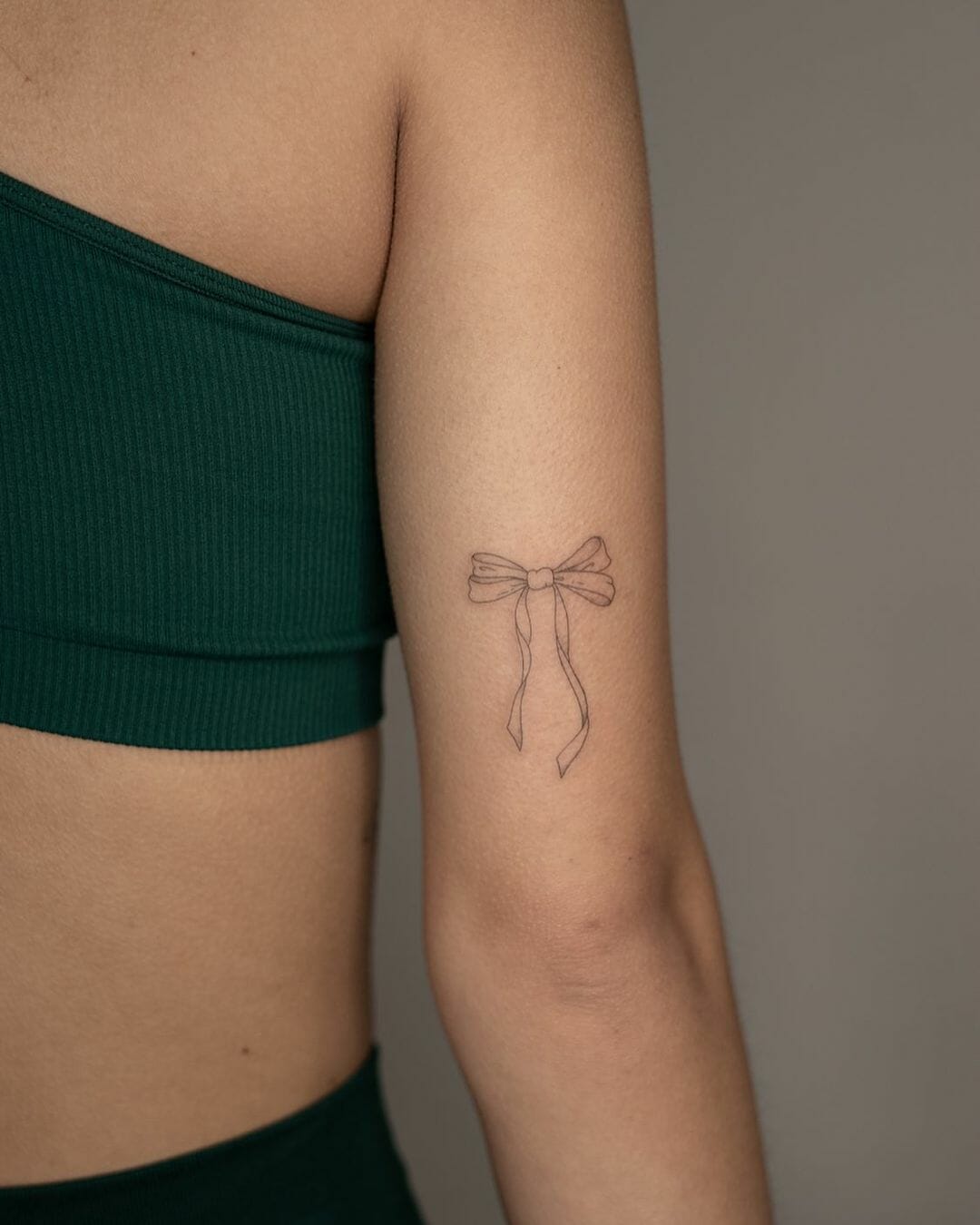 Bow-Inspired Ink: Women’s Symbol of Grace and Style - Psycho Tats