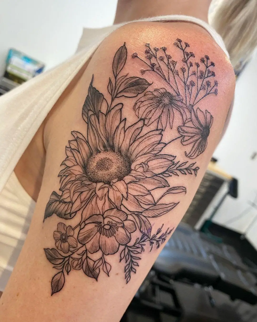 29 Wholesome Sunflower Tattoo Designs And Styles You Need To Save ...