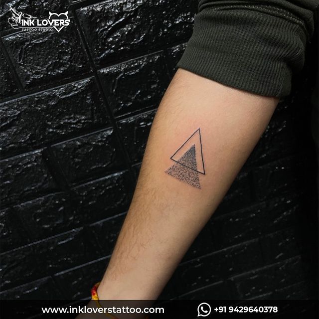 Ink Reflections: Double Triangle Tattoos and Their Dual Symbolism ...