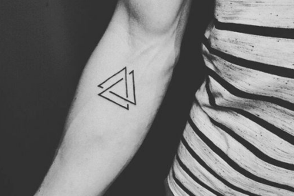 The Valknut: History, Symbolism, and Meaning - Psycho Tats