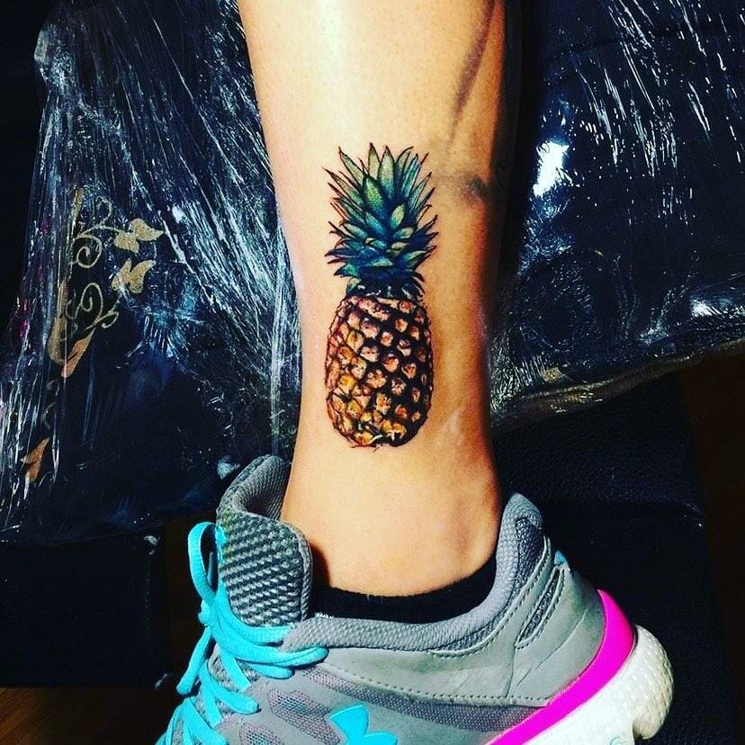 109 Fashionable Pineapple Ink Affairs For Every Style - Psycho Tats