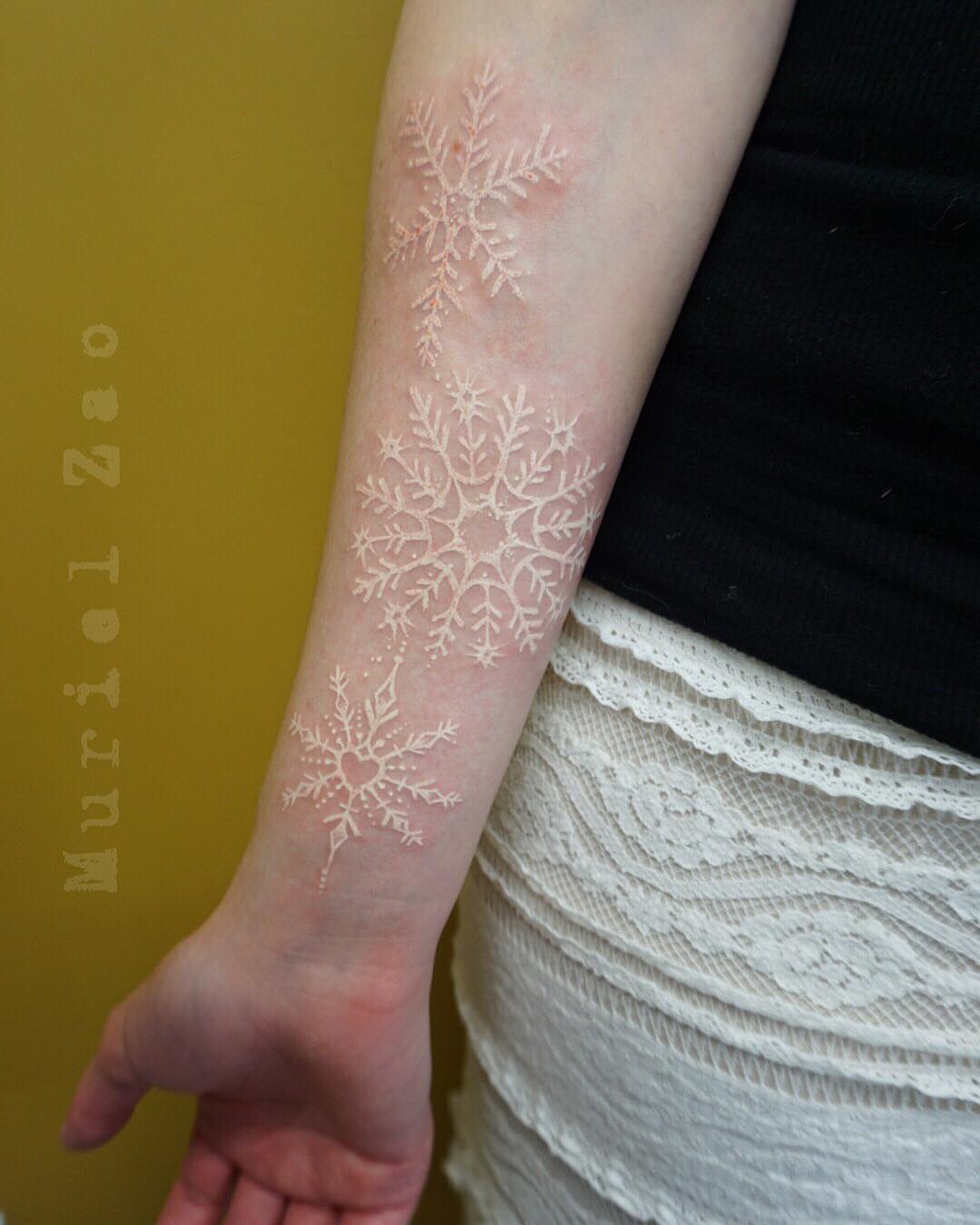 50+ Unique Snowflake Tattoo Concepts for Delicate Beauty - Psycho Tats