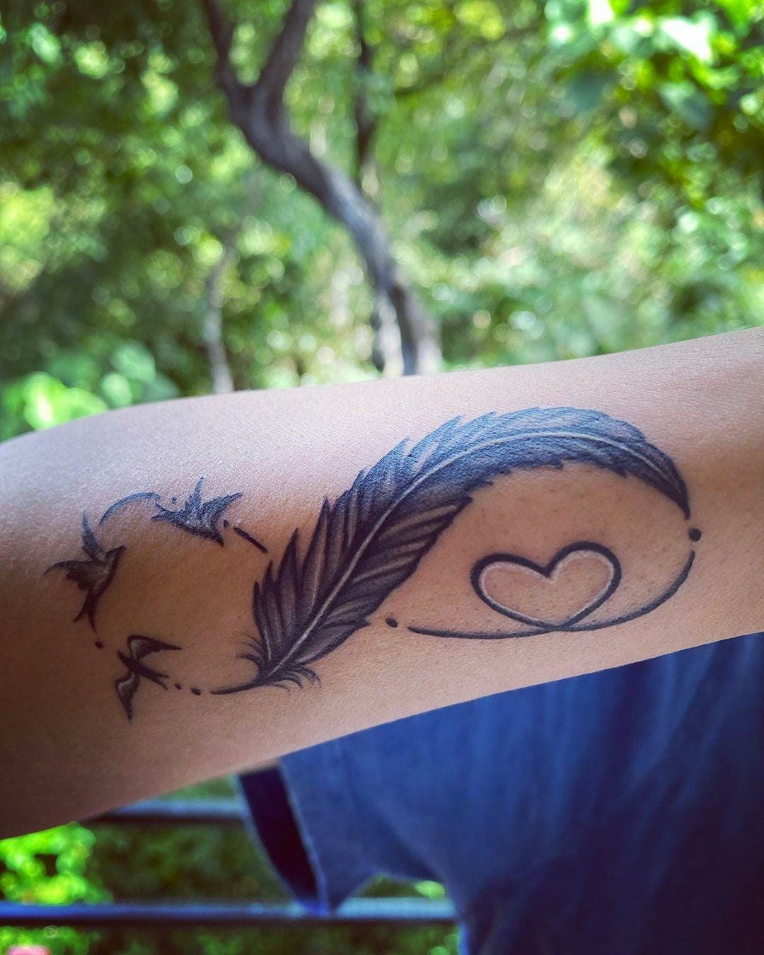 35 Unique And Creative Infinity Tattoo Ideas You Can’T Ignore - Psycho Tats