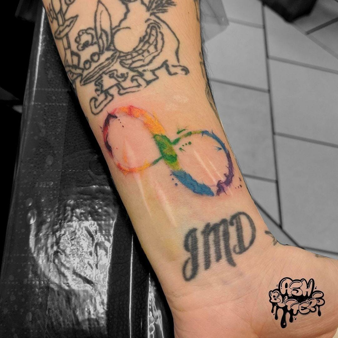 35 Unique And Creative Infinity Tattoo Ideas You Can’T Ignore - Psycho Tats