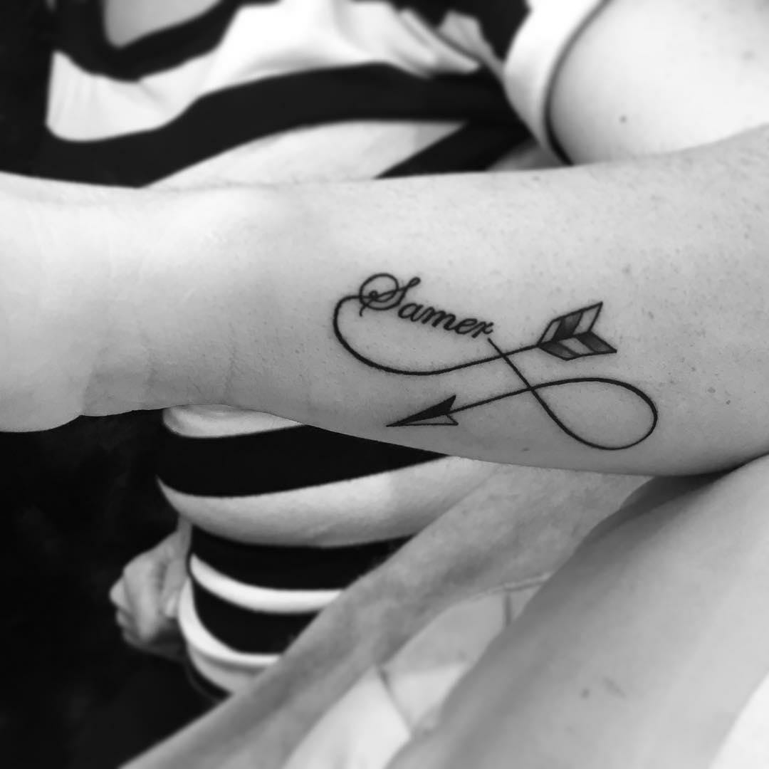 35 Unique And Creative Infinity Tattoo Ideas You Can’T Ignore - Psycho Tats