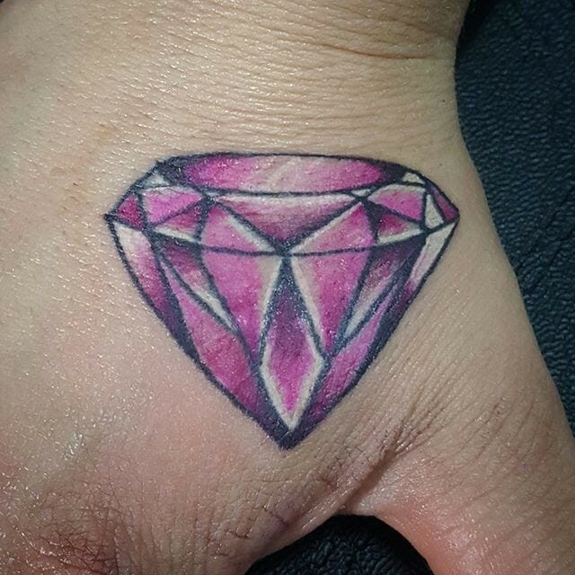 33 Diamond Tattoo Ideas For That Shine Of Yours - Psycho Tats