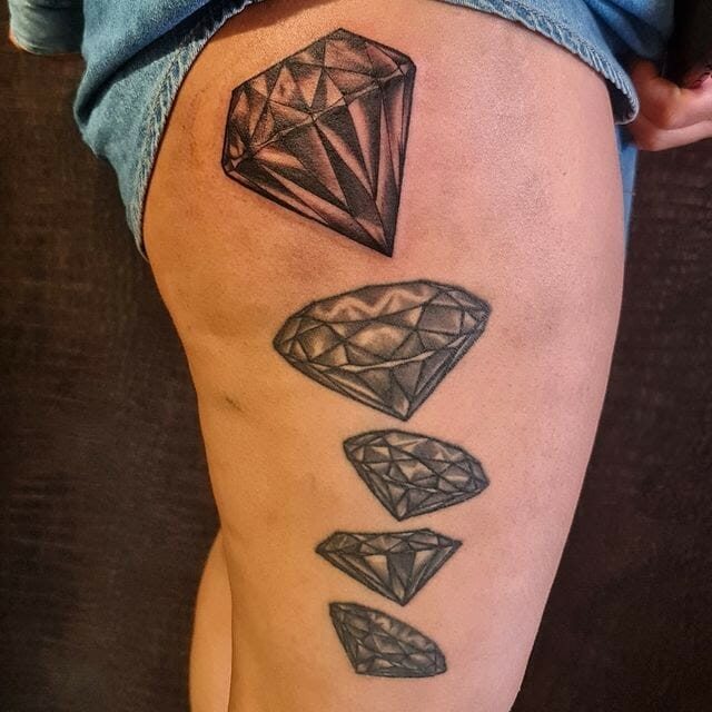 33 Diamond Tattoo Ideas For That Shine Of Yours - Psycho Tats