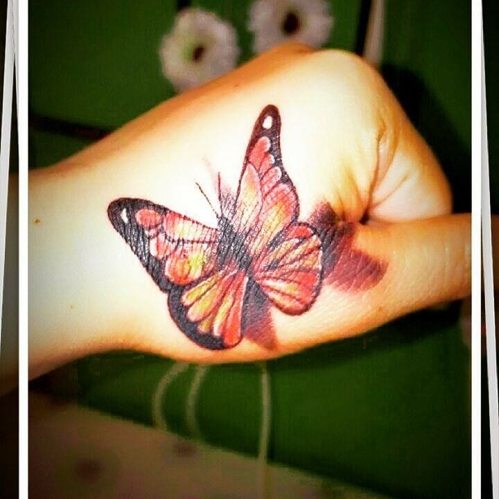 55 Awesome Butterfly On Hand Tattoo Ideas With Special Meaning - Psycho ...