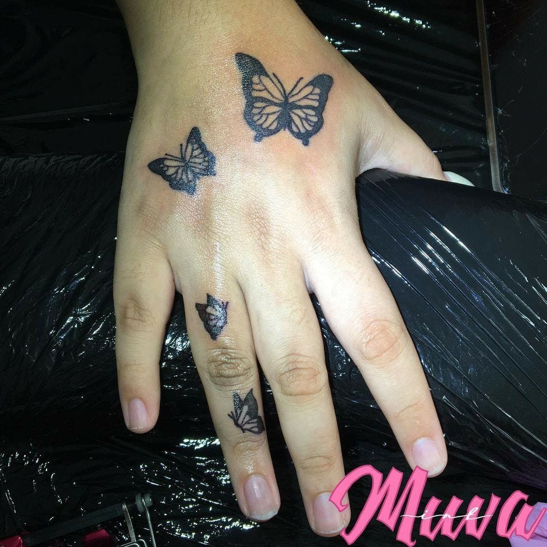 55 Awesome Butterfly On Hand Tattoo Ideas With Special Meaning - Psycho ...