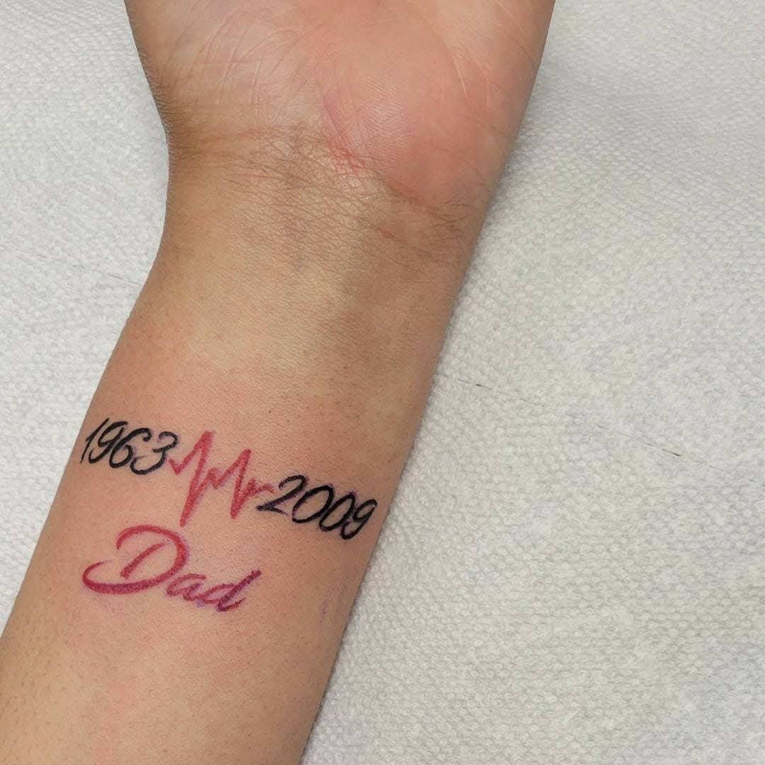 36 Heartfelt Tattoo Designs to Honor Your Dad- Forever Celebrating ...