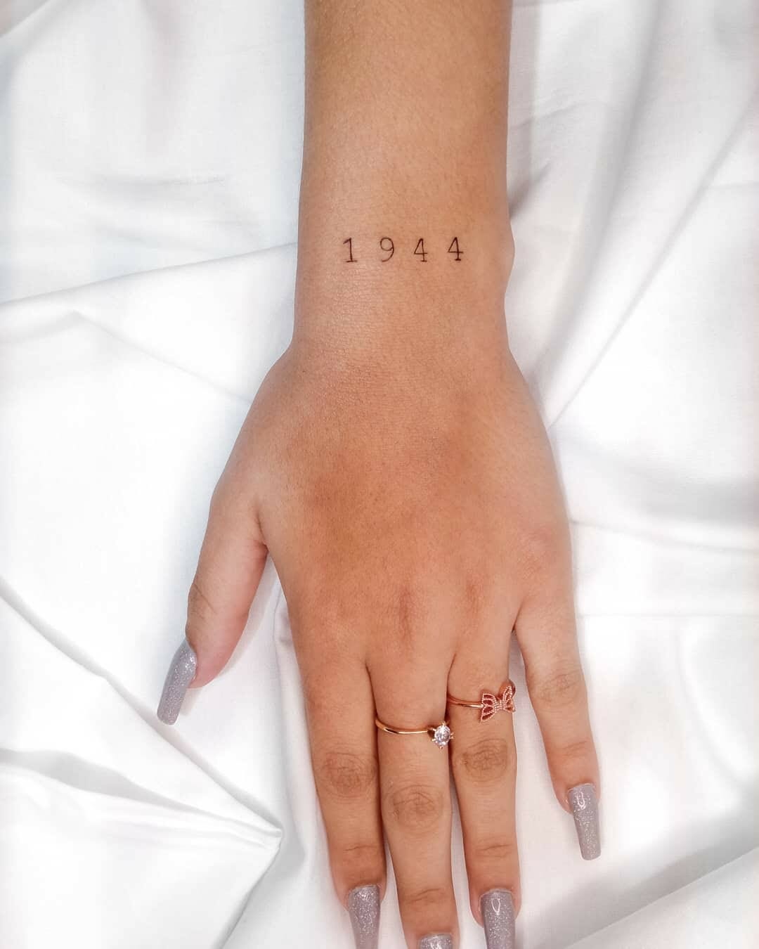 230 Small Tattoo Ideas Making a Bold Statement with Delicate Designs ...