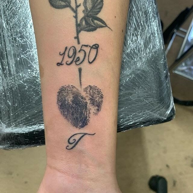 85 Fingerprint Tattoo- Preserving Memories and Identity - Psycho Tats