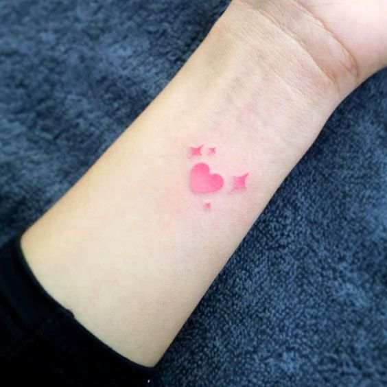 53 Mini Masterpieces: Small Heart Tattoo Designs for You - Psycho Tats