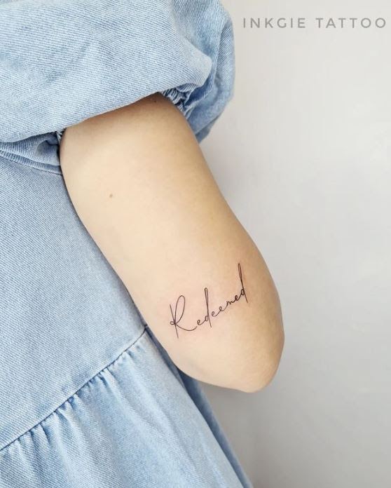 32 Bicep Tattoo Styles to Showcase Women’s Grace and Strength - Psycho Tats