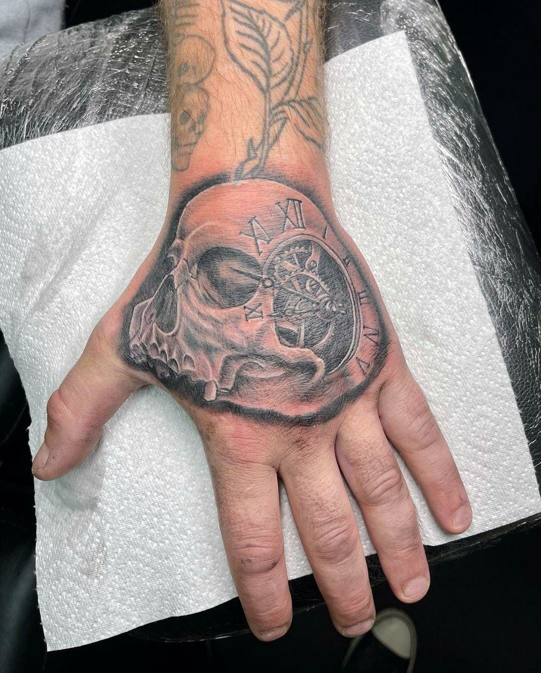 55 Striking Clock Tattoos on Hands for the Modern Man - Psycho Tats