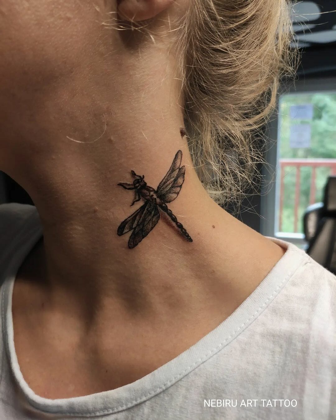 56 Artistic And Delicate Dragonfly Tattoo Ideas To Ink On The Body ...