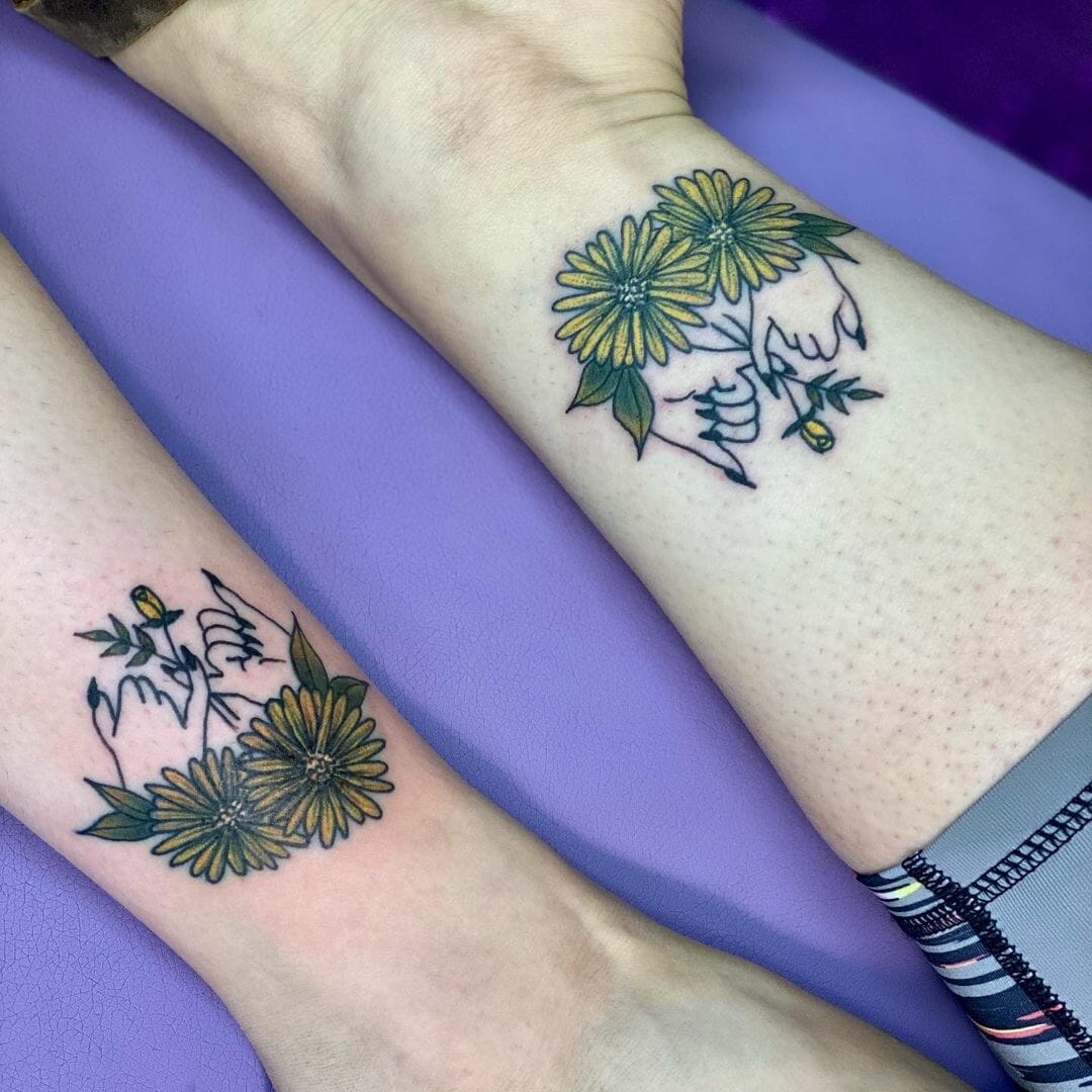 54 Favorite And Adorable Pinky Promise Tattoo Designs To Share - Psycho ...