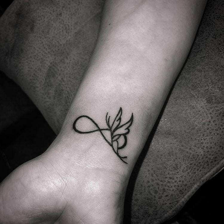 62 Incredible and Beautiful Infinity Tattoos Ideas and Design for Wrist ...