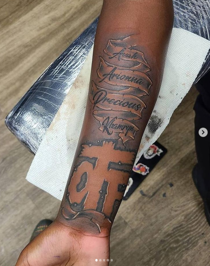 46 Great Scroll Tattoos Ideas and Design for Arm - Psycho Tats