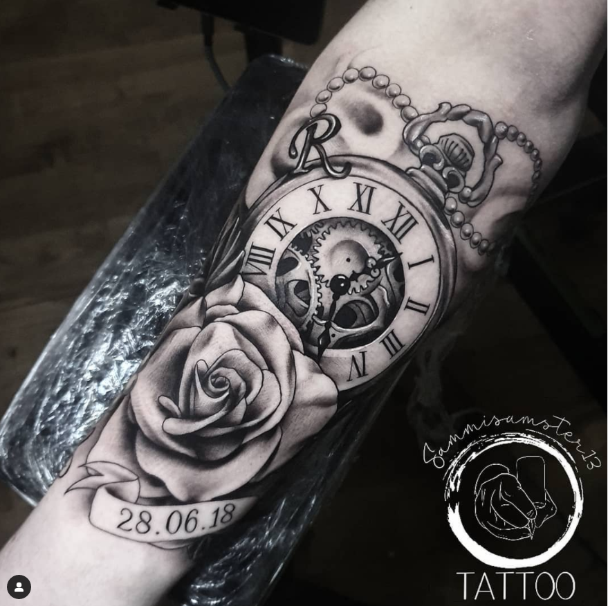 46 Great Scroll Tattoos Ideas and Design for Arm - Psycho Tats