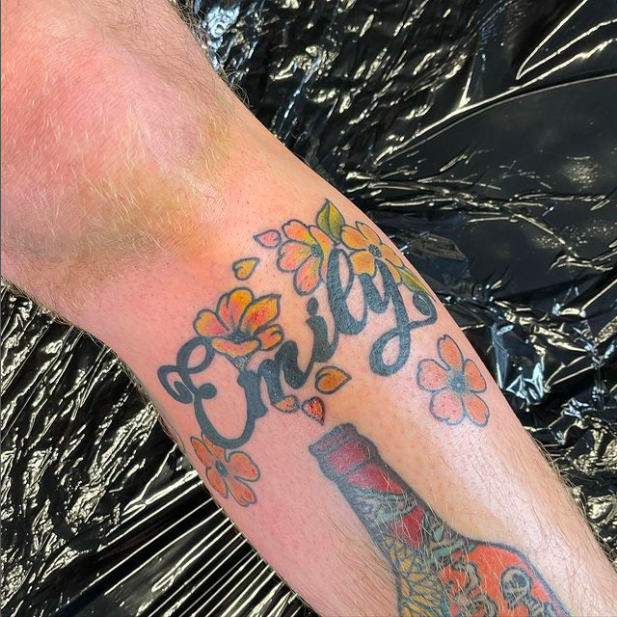 71 Catchy Tattoos Ideas and Design of Cool Names - Psycho Tats