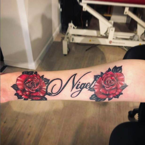 71 Catchy Tattoos Ideas and Design of Cool Names - Psycho Tats