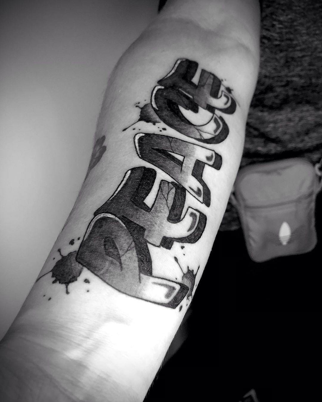 43 Amazing Ambigram Tattoos You Just Can’t Afford to Miss - Psycho Tats