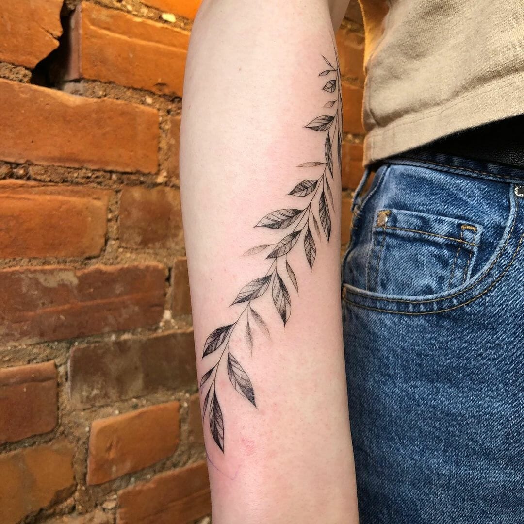 57 Vine Tattoos- A Comprehensive Gallery of Nature’s Artistry - Psycho Tats