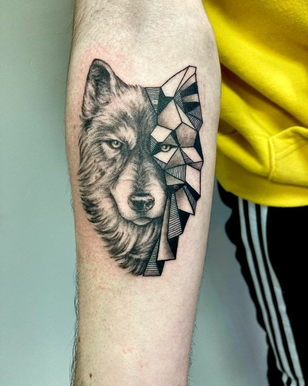 50 Great and Wonderful Tattoos Ideas and Designs of Wolf - Psycho Tats