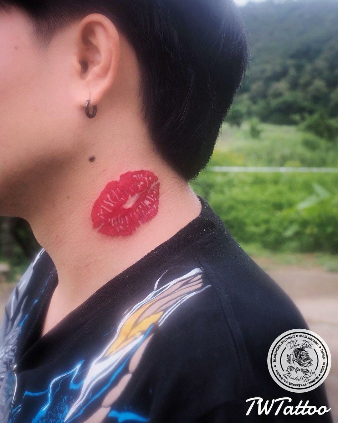 33 Playful Lip Kiss Tattoos: Express Your Love in Ink - Psycho Tats