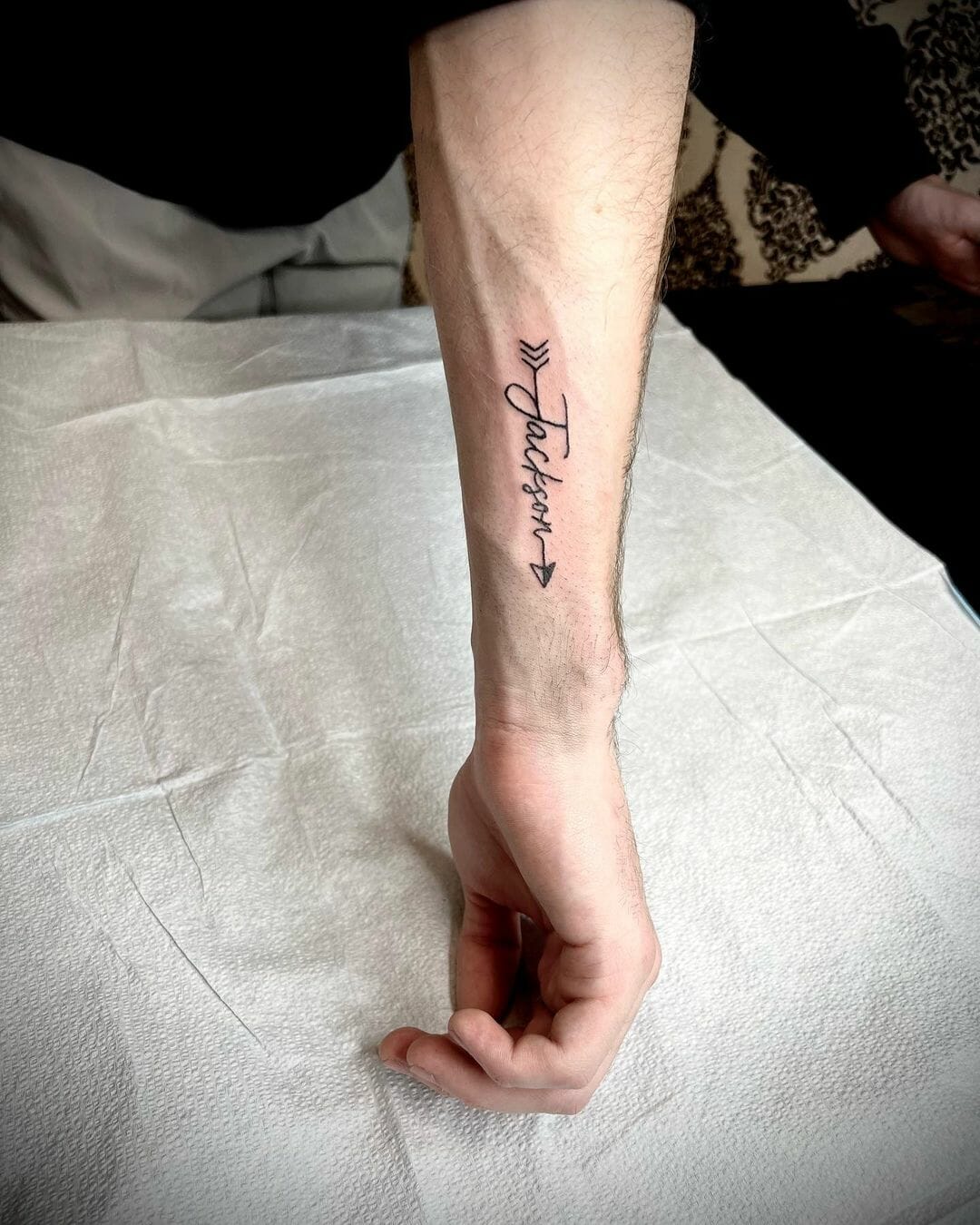 71 Captivating Name Tattoos for Your Wrist – Everlasting Impressions ...