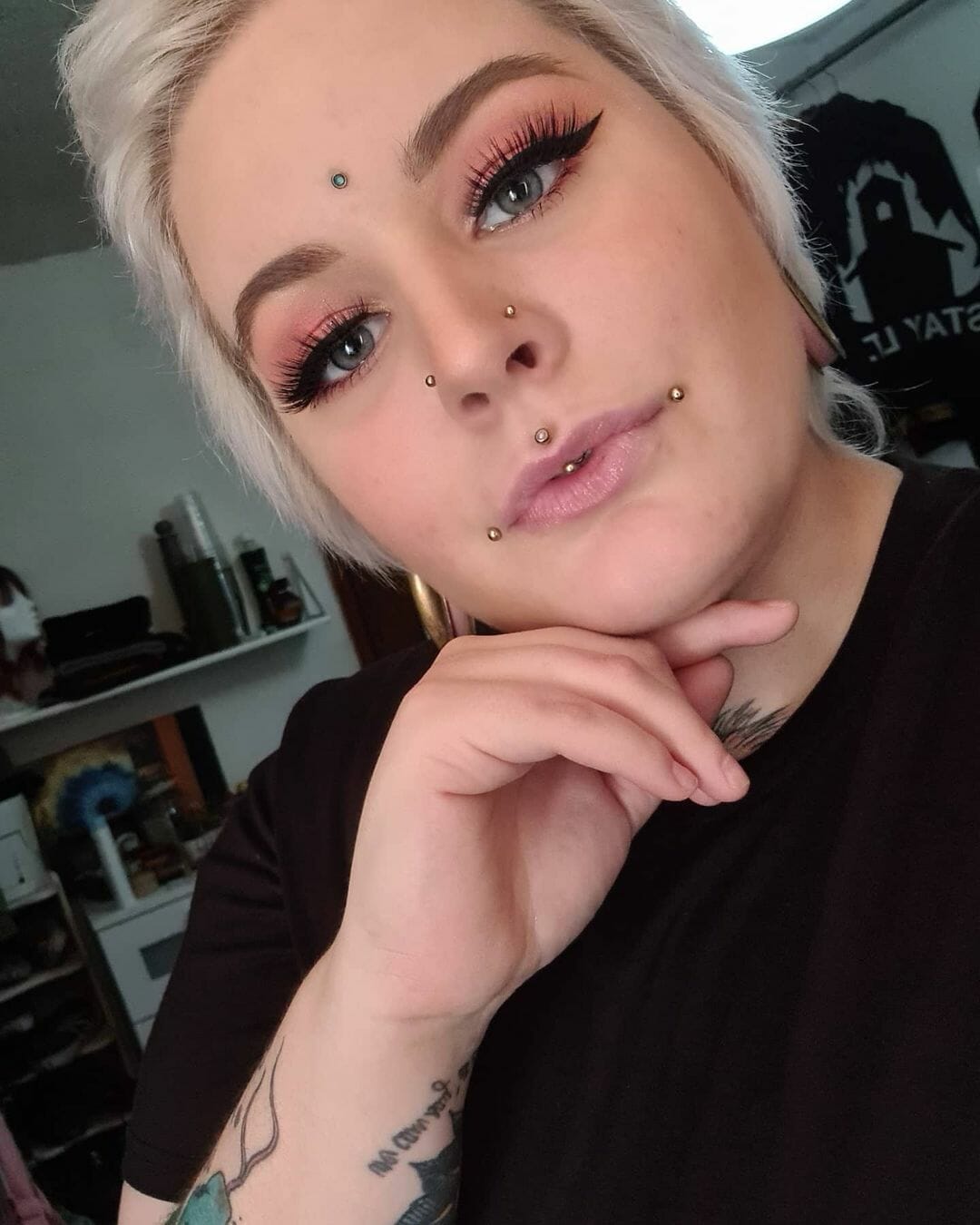 20+ Phenomenal Lip Piercing Ideas That Will Make You Look Sensational ...