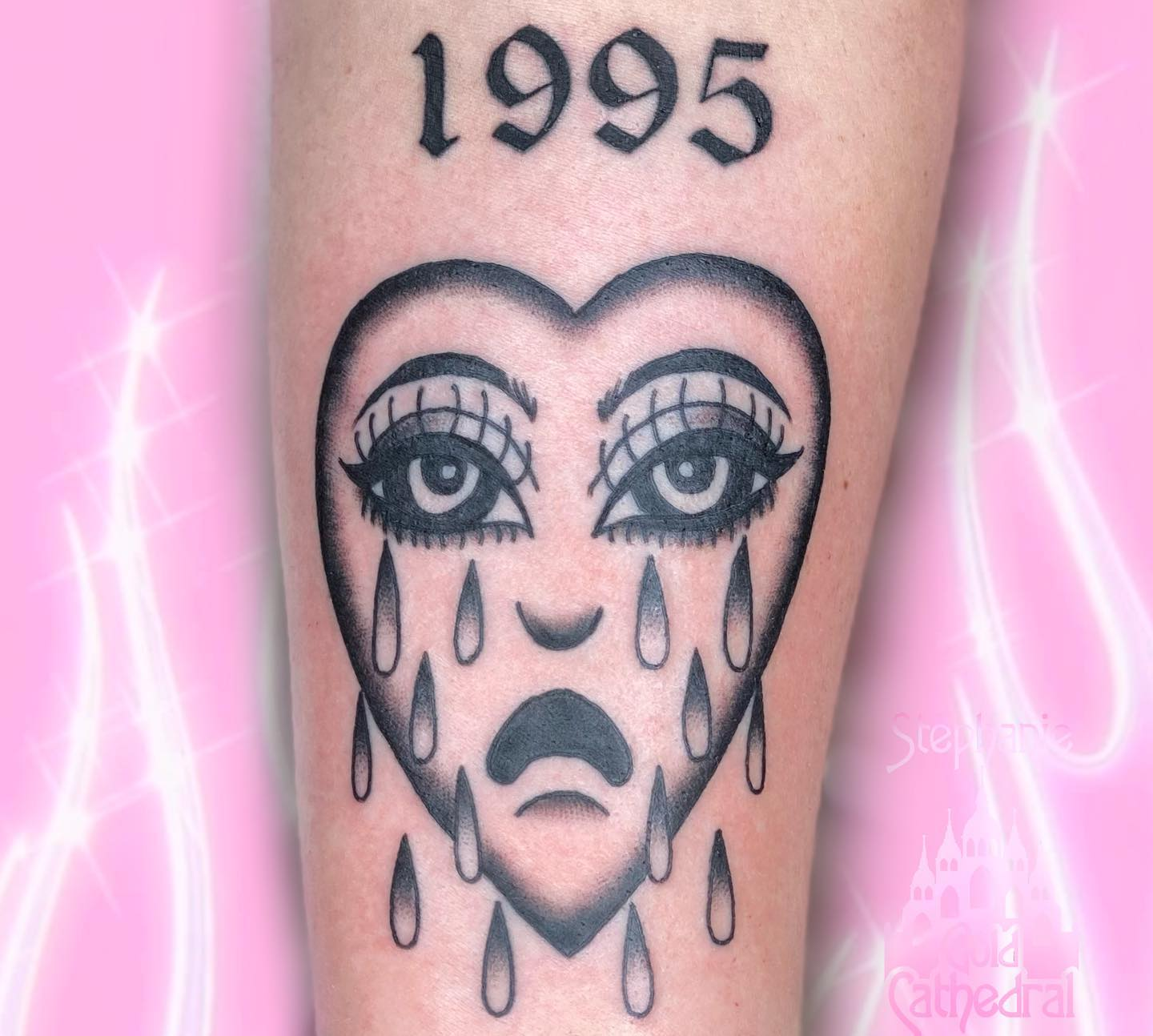 20+ Iconic Crying Heart Tattoo Designs That Portray The Broken Heart ...