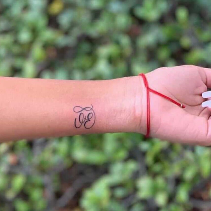 54 Initials Tattoos For Wrist- Express Yourself with Letter Art - Psycho Tats