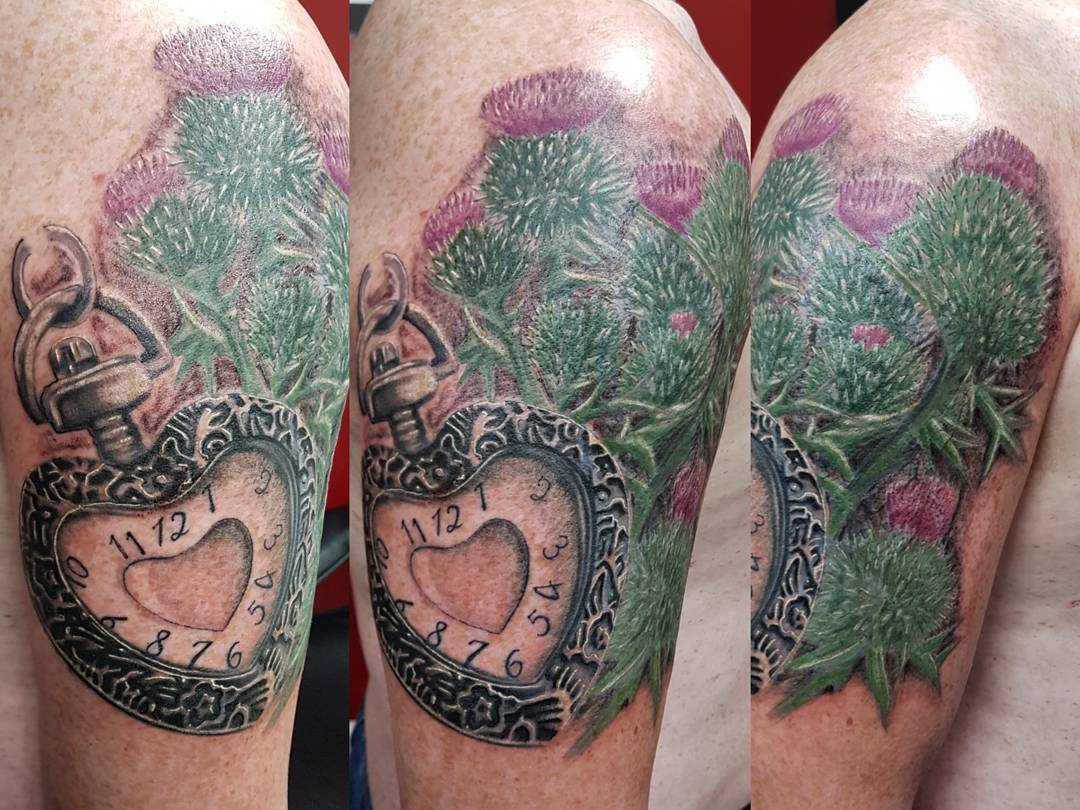 60 Floral Moments: Captivating Flower Clock Tattoos to Inspire - Psycho ...