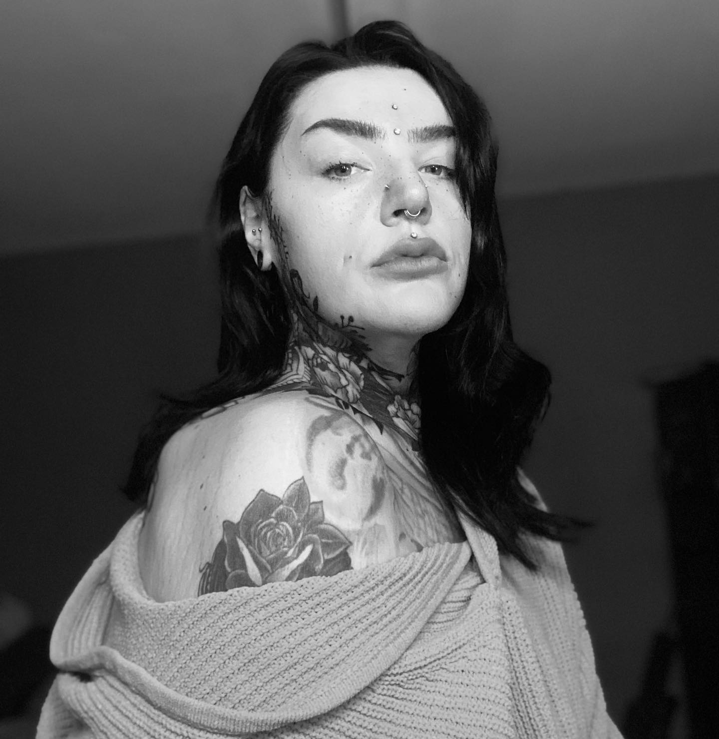 8 Unusual Third Eye Piercing Ideas That You’ll Surely Love - Psycho Tats