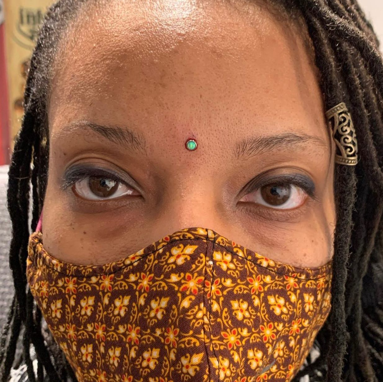 8 Unusual Third Eye Piercing Ideas That You’ll Surely Love - Psycho Tats