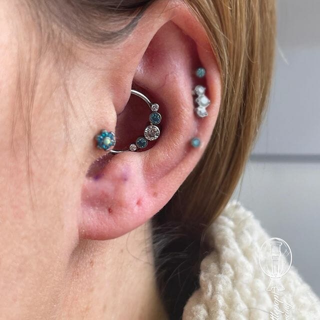 8+ Daith Piercing Ideas That Will Give you an Exotic Look - Psycho Tats