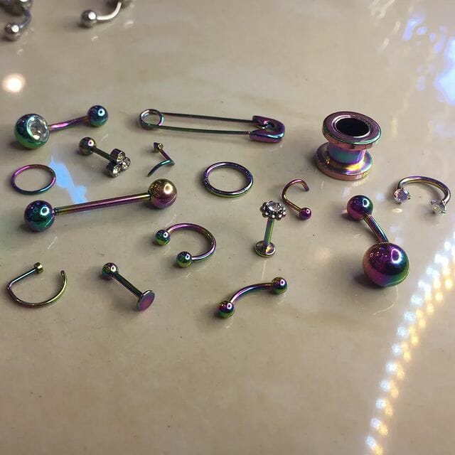 An Ultimate Guide To Selecting Gauge Sizes - Psycho Tats