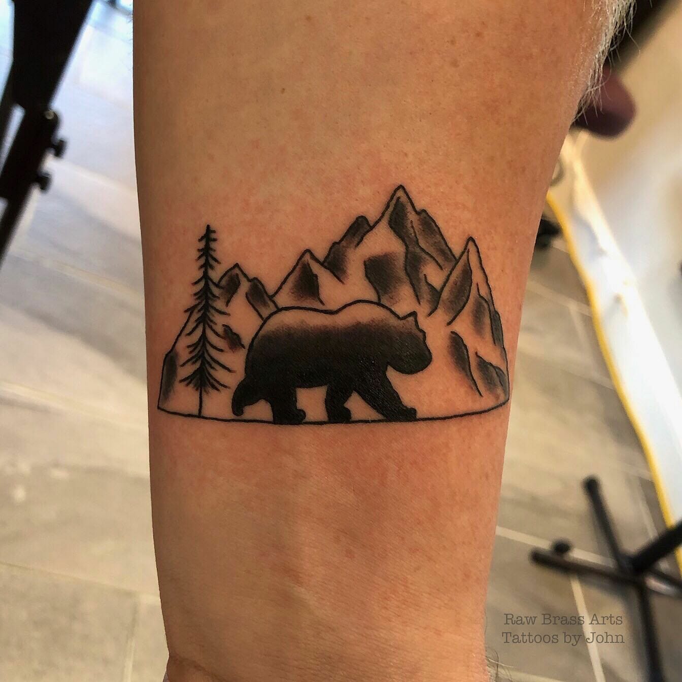 11 Amazing Tattoo Shops in Alaska Right for You - Psycho Tats