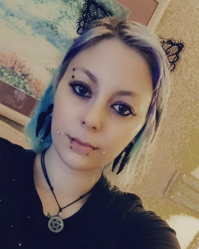 15+ Stunning Dahlia Bites Piercing Ideas That You Should Not Miss ...