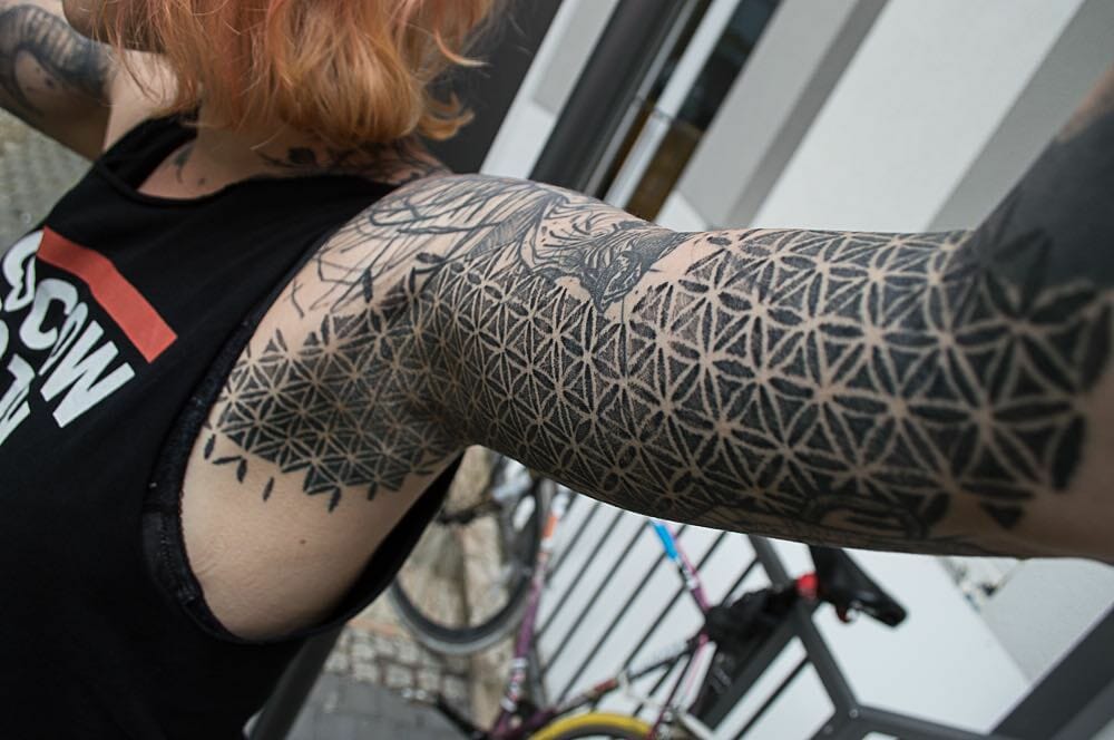 Is It Acceptable To Scratch A Tattoo? - Psycho Tats