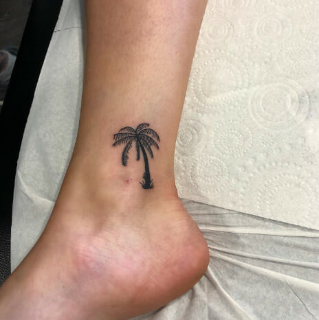 70 Marvelous Small Ankle Tattoo Ideas for Girls - Psycho Tats