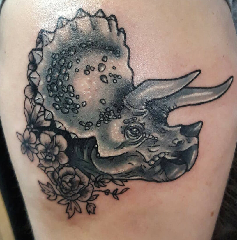 41 Incredible Dinosaur Tattoo Designs with Meaning - Psycho Tats