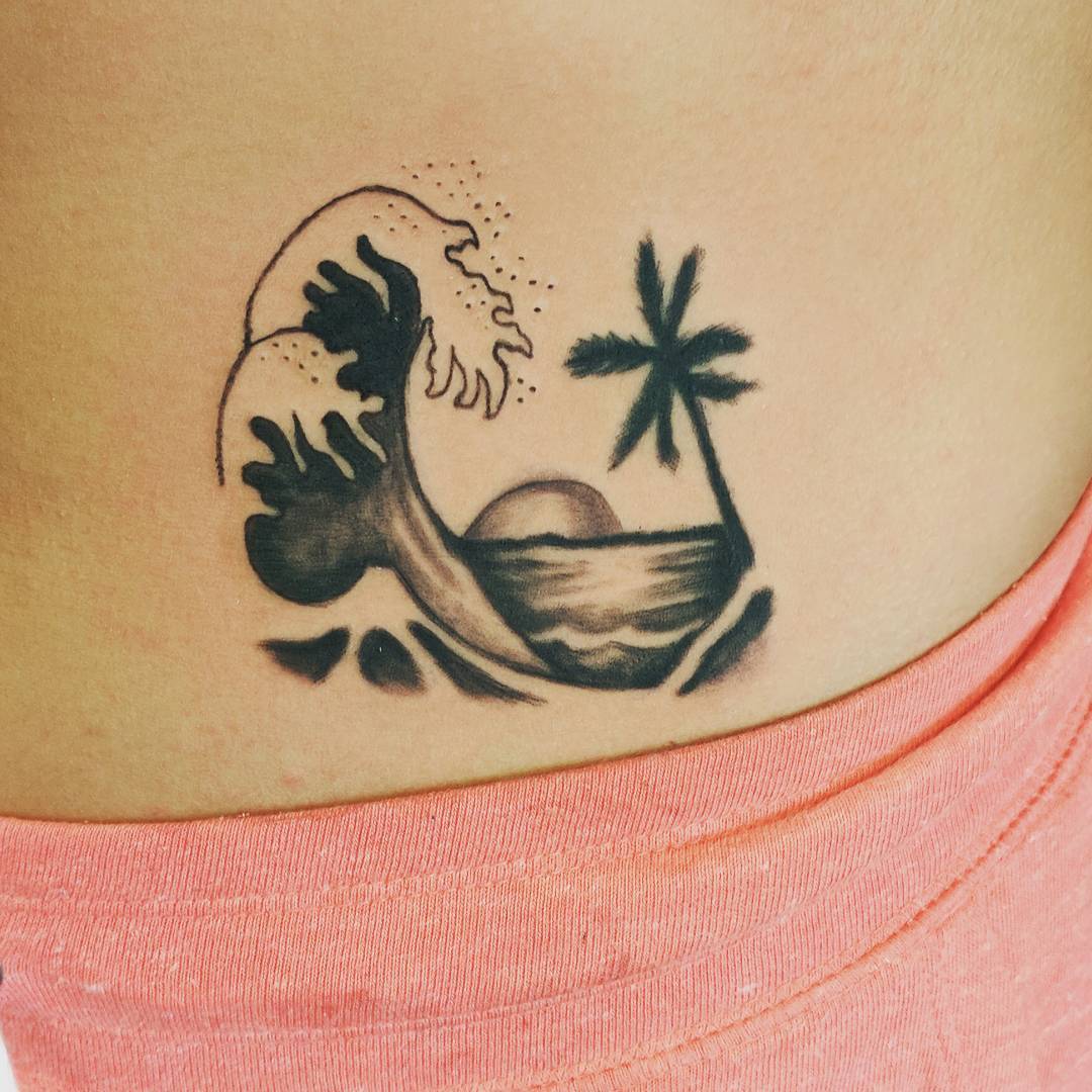 31 Elegant Waves Tattoo Designs For Men and Women That Aren’t Shabby ...