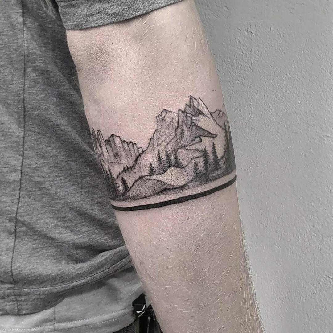 55 Latest Mountain Tattoo Designs with Deep Meanings - Psycho Tats