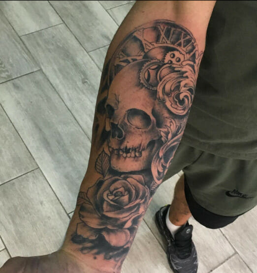 51 Modern Black Grey Ink Tattoo Men with Their Characteristics - Psycho ...