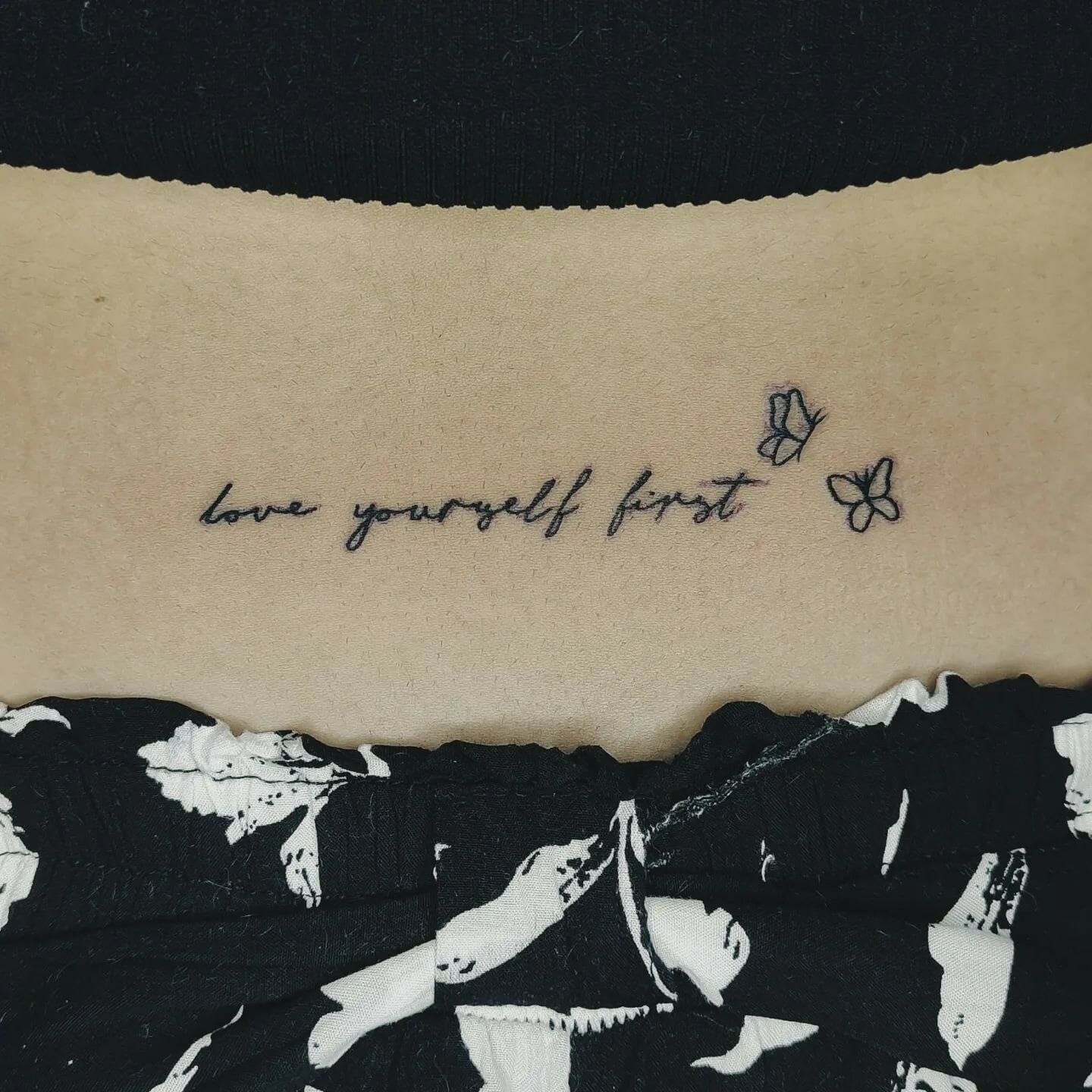 32 Tramp Stamp Tattoos That Will Turn Heads - Psycho Tats