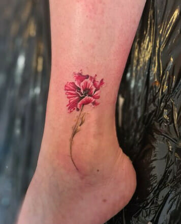 Beauty in Fluidity: Exploring the Meaning Behind Watercolor Flower ...