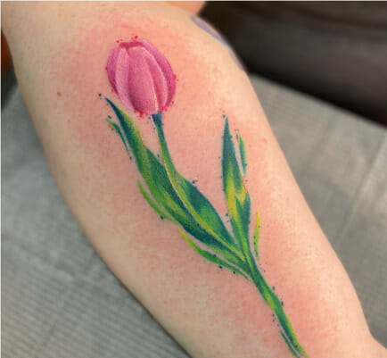 Beauty in Fluidity: Exploring the Meaning Behind Watercolor Flower ...